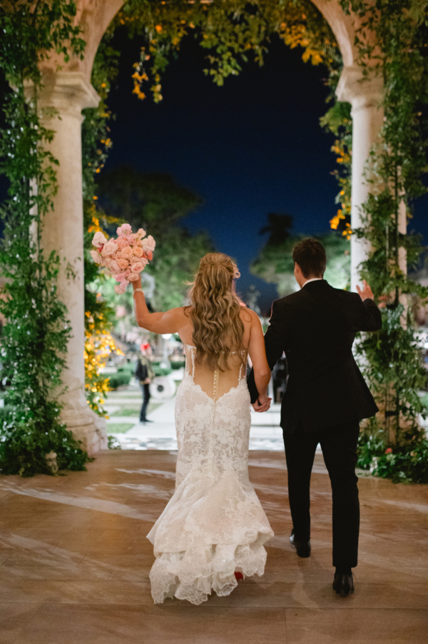 Every Girl’s Dreamy Pink Fairytale Wedding - WEDVIBES.MEDIA