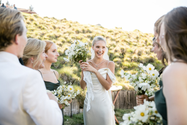 Where Daisies Bloom and Nature Takes the Lead - WEDVIBES.MEDIA