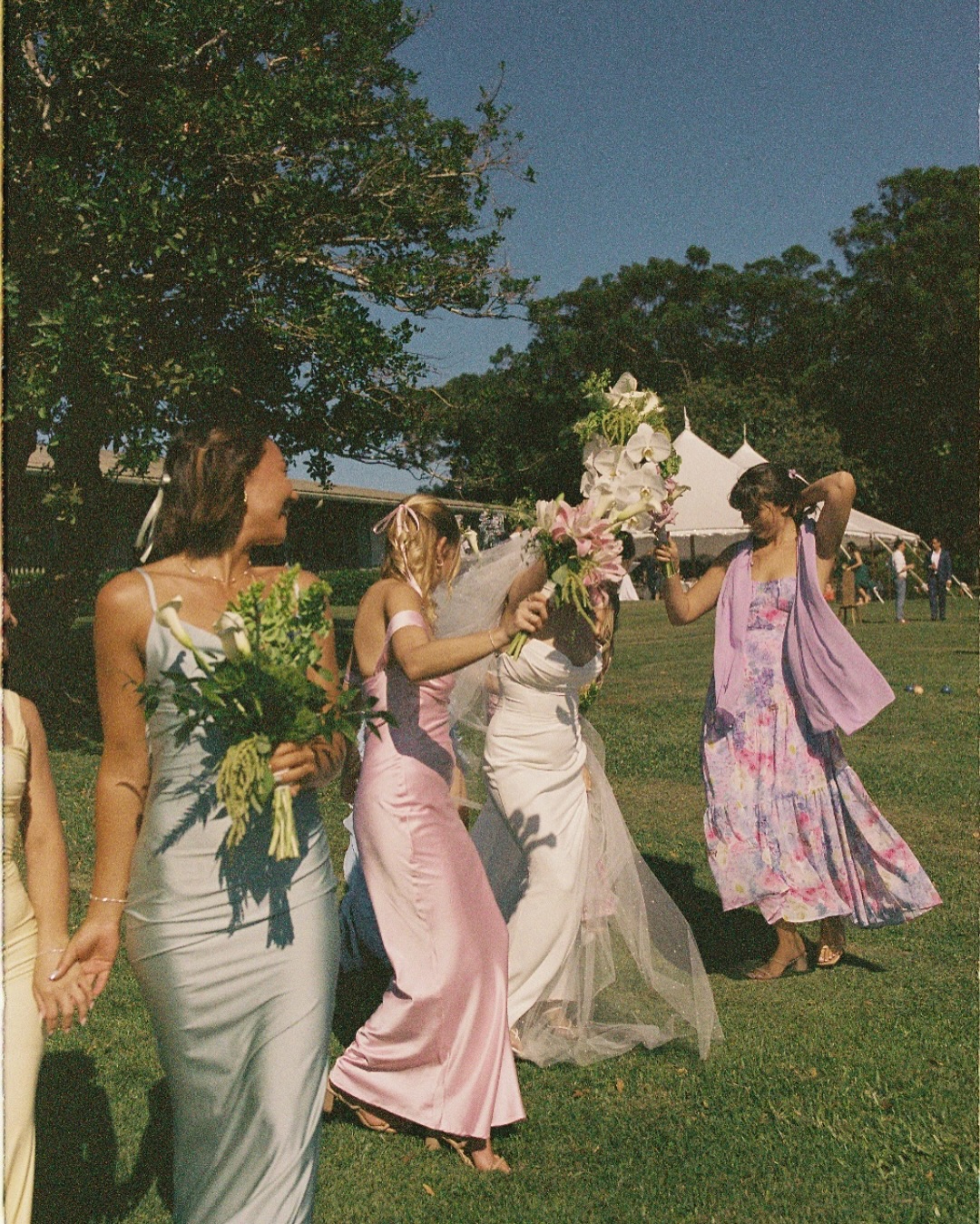 How to Manage Wedding Stress, According to a Psychologist
