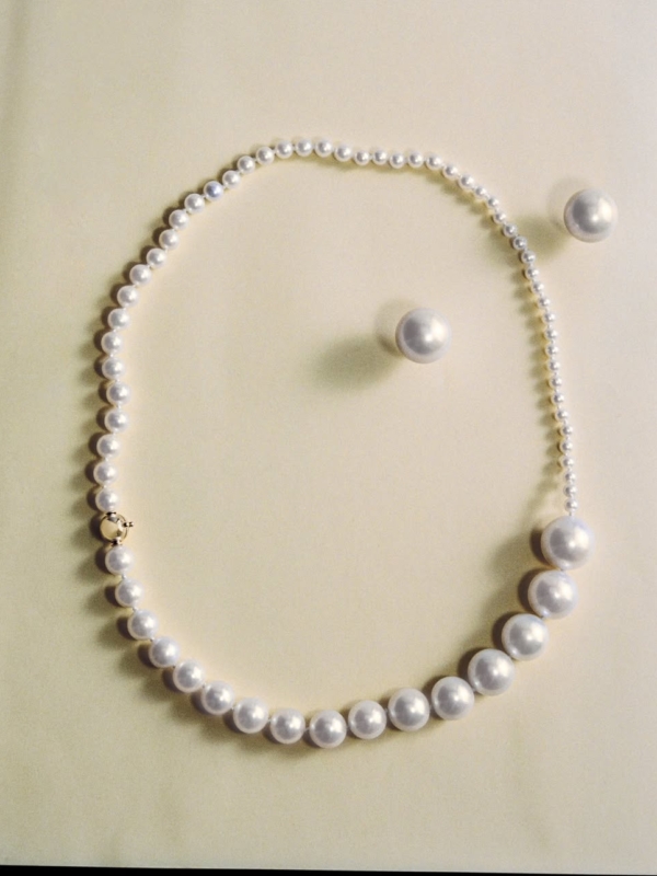 8 Ways to Incorporate Pearls Into Your Bridal Accessories - WEDVIBES.MEDIA