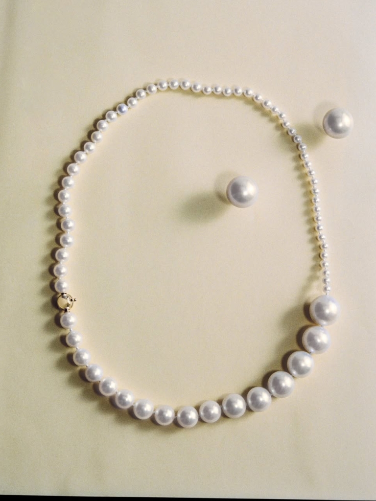8 Ways to Incorporate Pearls Into Your Bridal Accessories - WEDVIBES.MEDIA